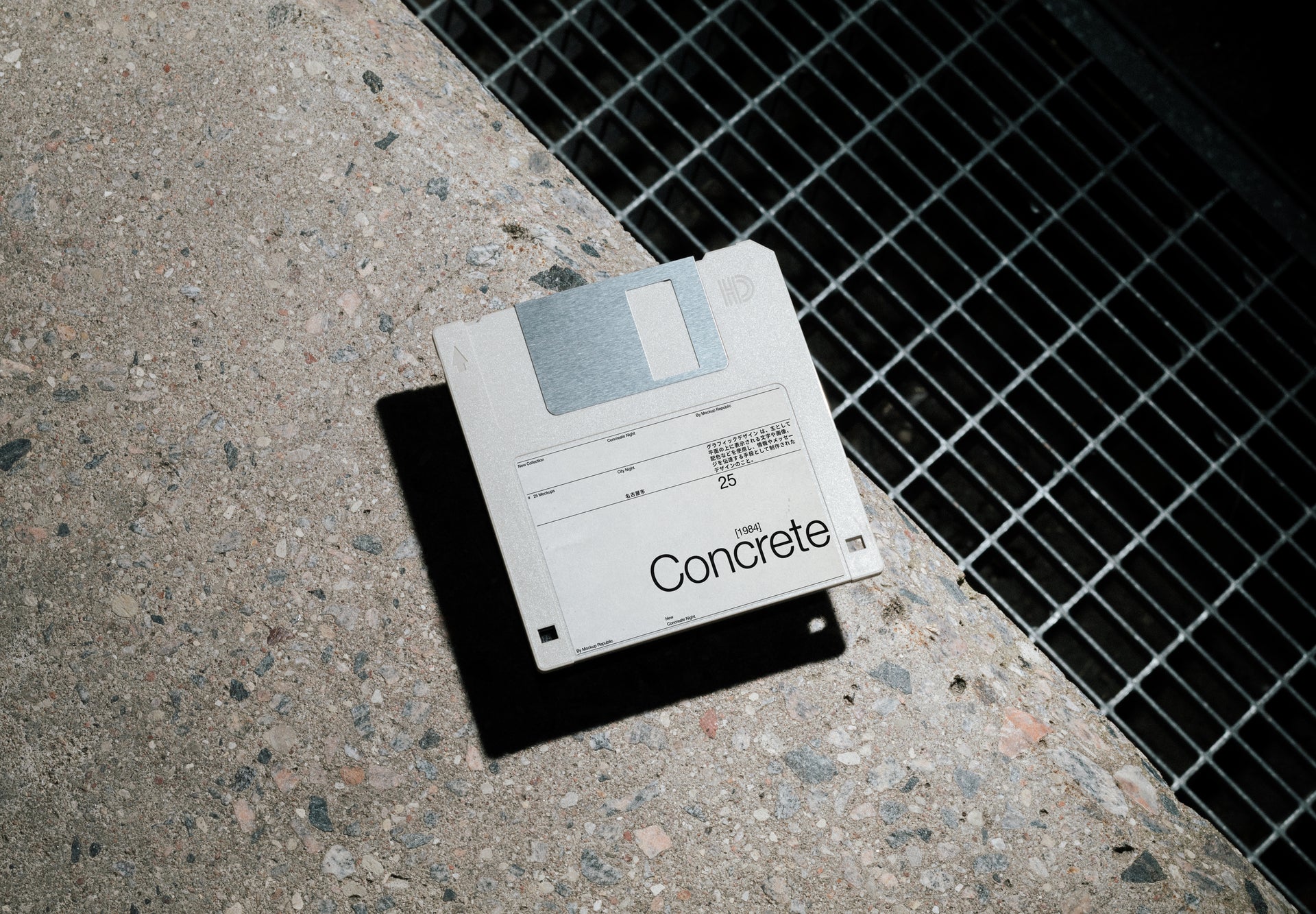 Floppy Disk Mockup CN_001 – Mockup Republic