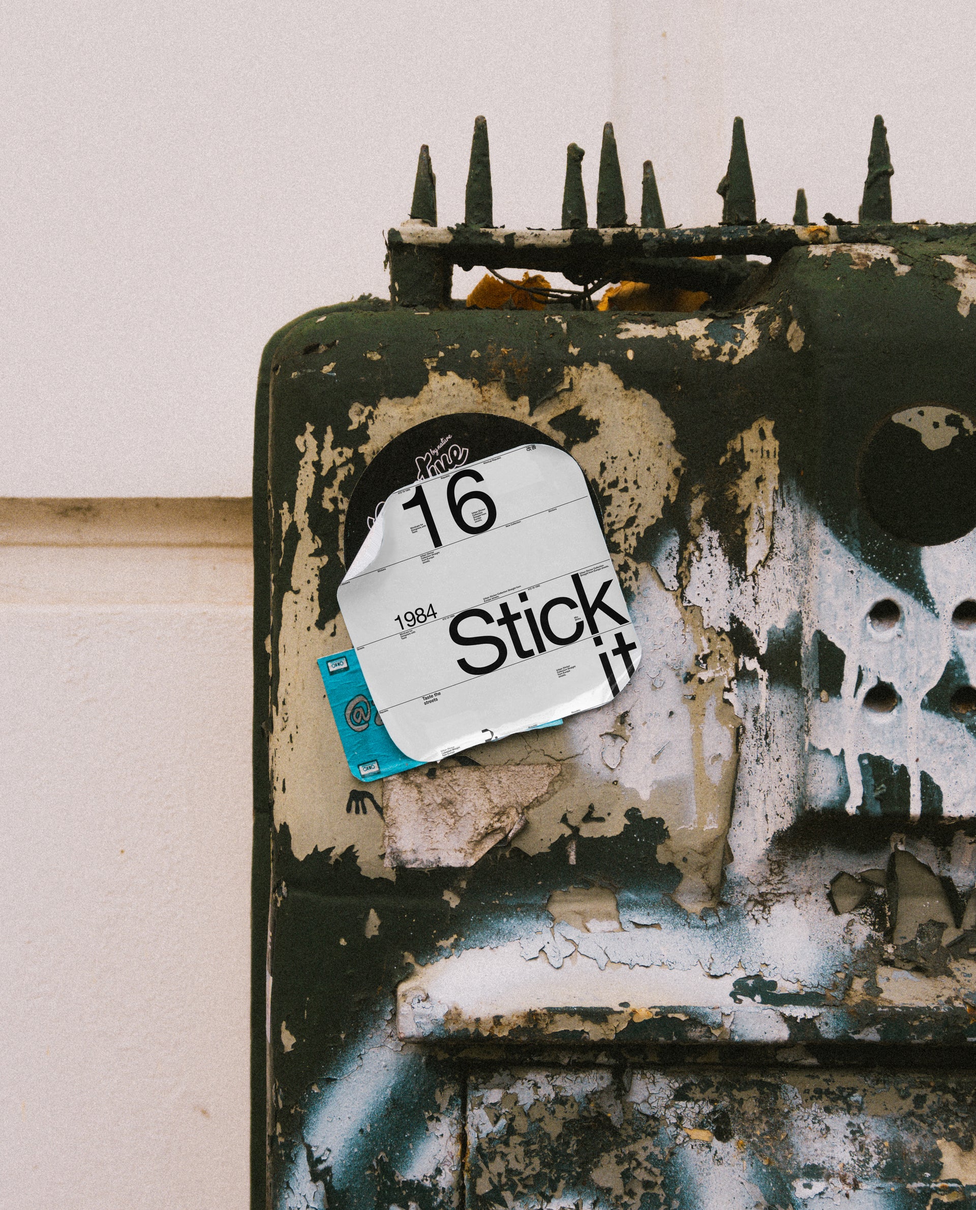 Urban Sticker Mockup ST_001 – Mockup Republic